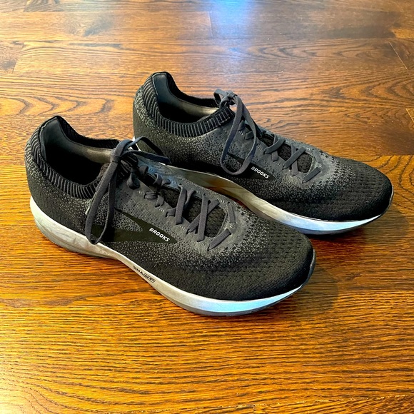 Brooks | Shoes | Brooks Dna Amp Running Shoe Mens | Poshmark